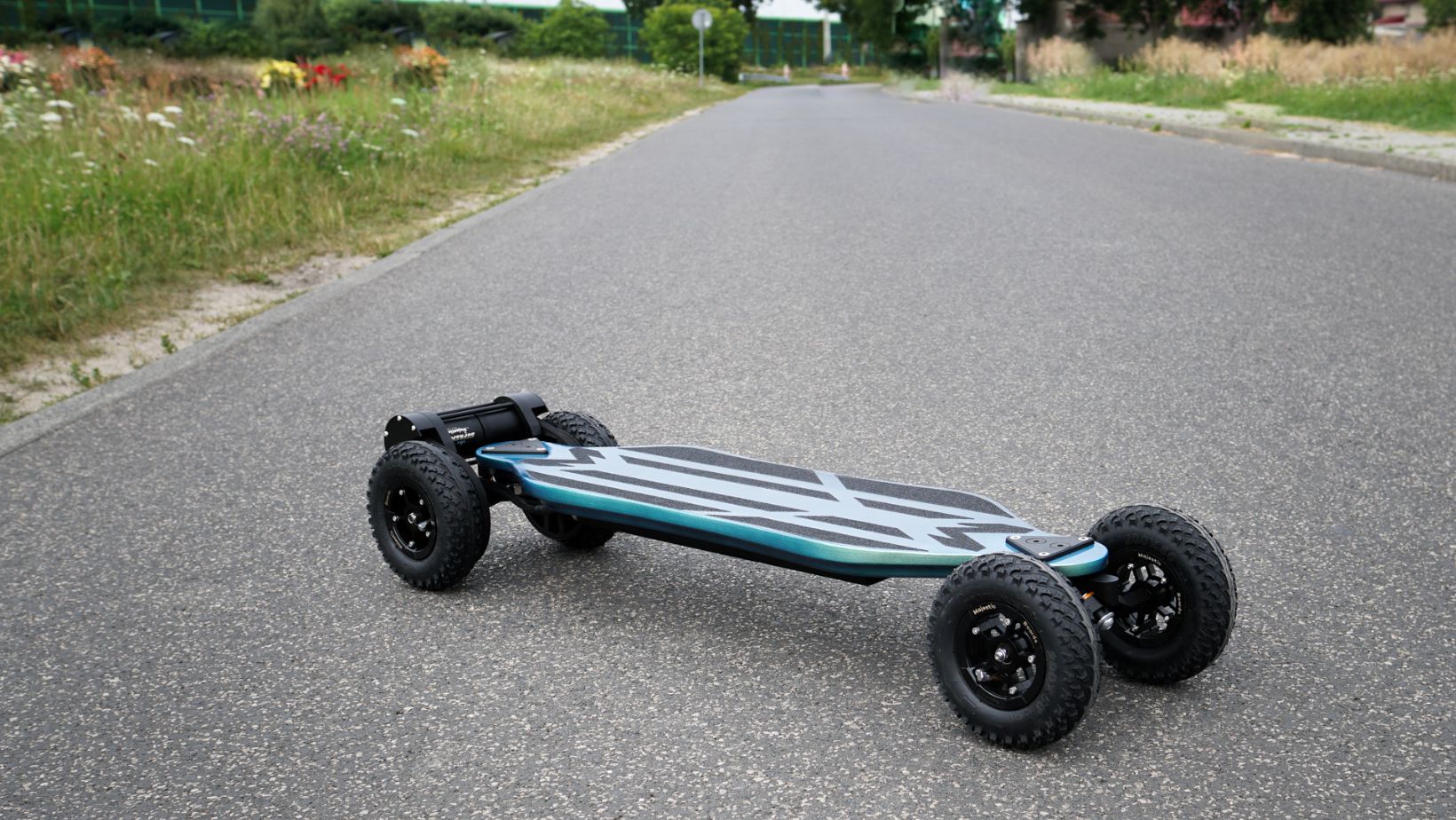 OPERATION OF AN ELECTRIC SKATEBOARD IN 3 STEPS – Majestic Boards